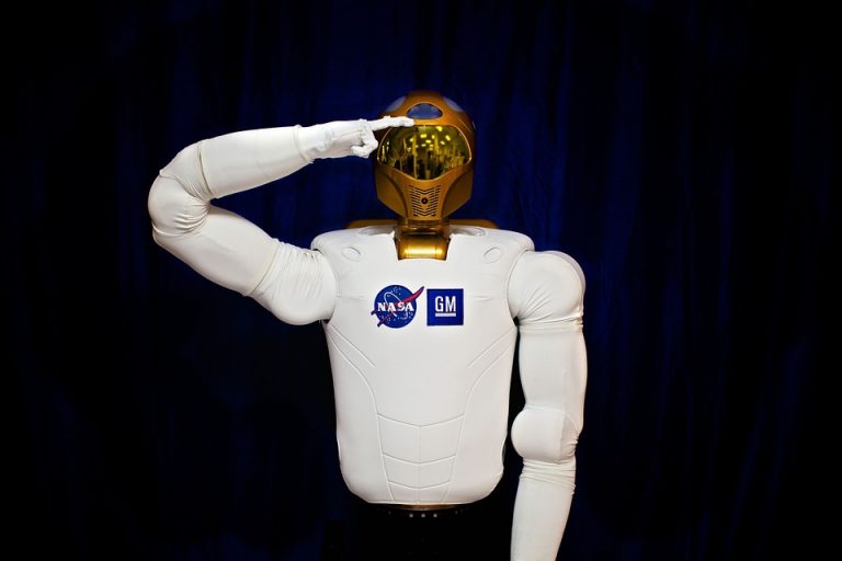Work On the Humanoid Robots Of The Future Under NASA | Robots.net