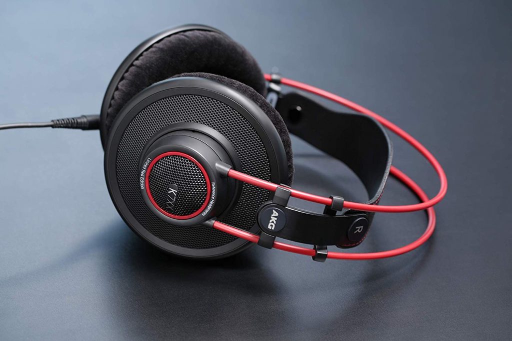 Best Audiophile Headphones For Music Enthusiasts | Robots.net