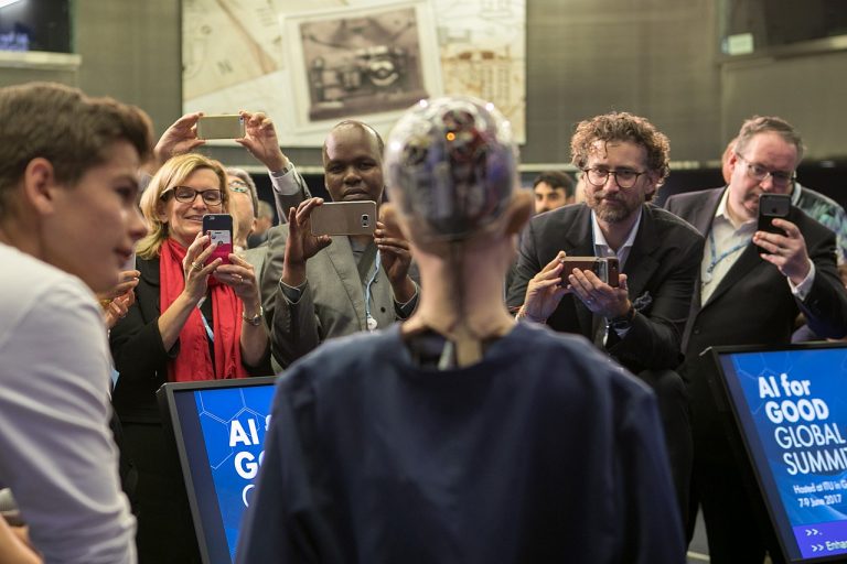 Who Is Sophia the Robot: Everything You Need to Know About Her | Robots.net
