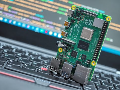 Raspberry Pi: What Is It and How Does It Work? | Robots.net