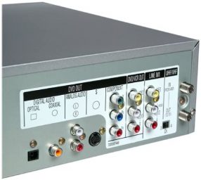 How to Convert VHS to Digital and DVD (DIY Guide) | Robots.net