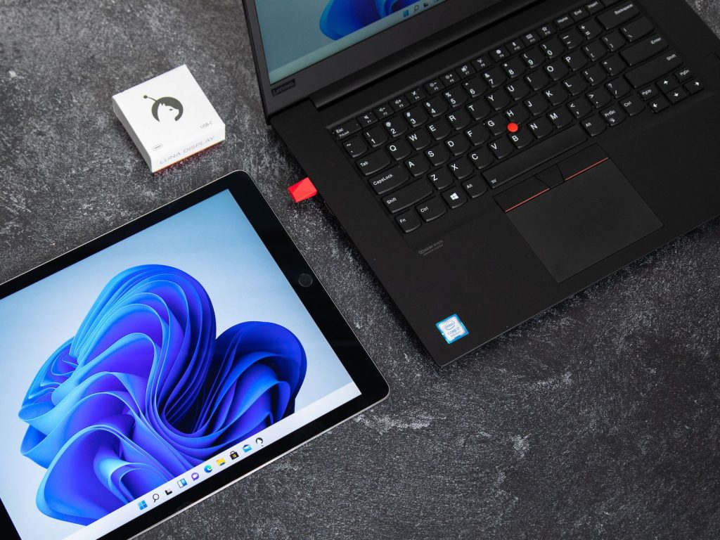 Luna Display: Review of the Wireless Display Extender | Robots.net