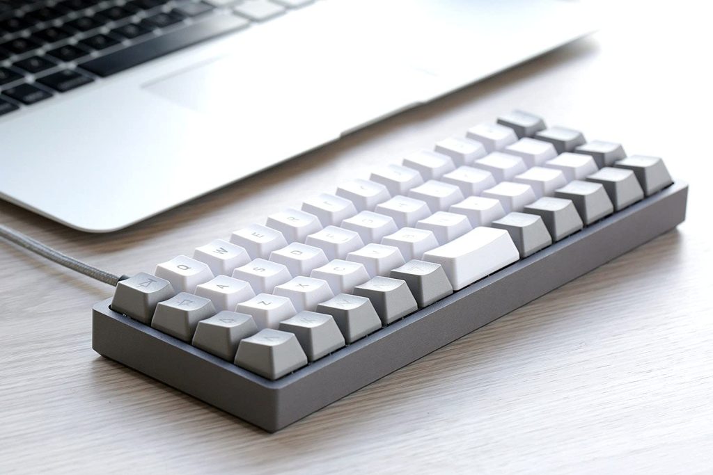 8 Best 40% Mechanical Keyboard Models Right Now | Robots.net