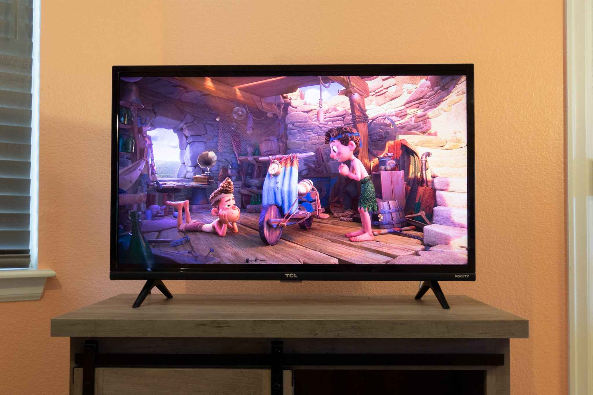 11 Amazing 32 Inch Smart TV 1080P For 2023 Robots