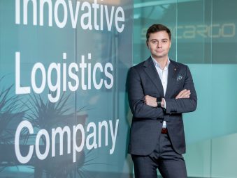 The Future of Autonomous Logistics: How Self-Driving Trucks Will ...